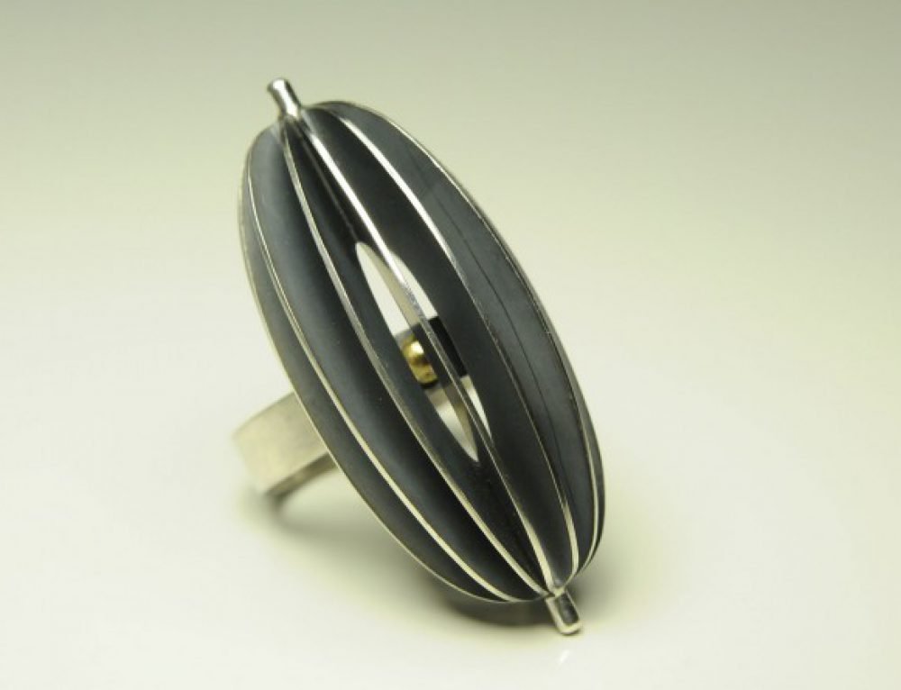 Jorge Gil - zee zand zilver